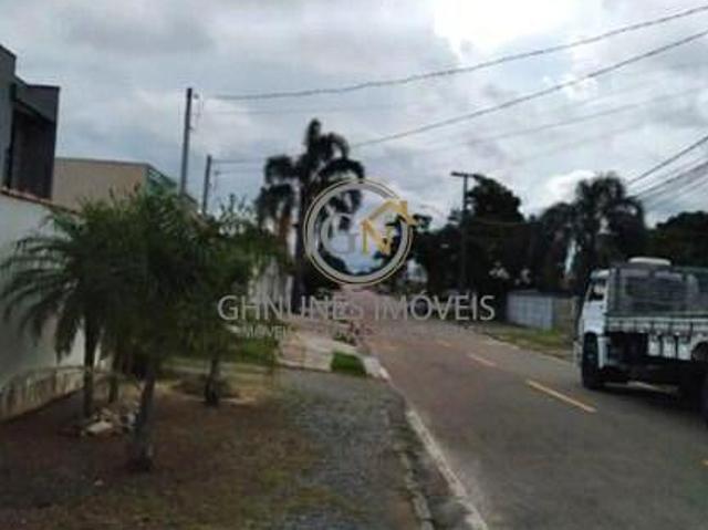 Terreno 12x49m Araucária: Investimento em Casas Populares