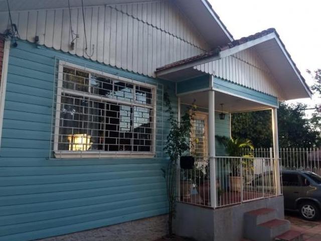 Terreno 12x 25/ 300 M² no bairro Cristal