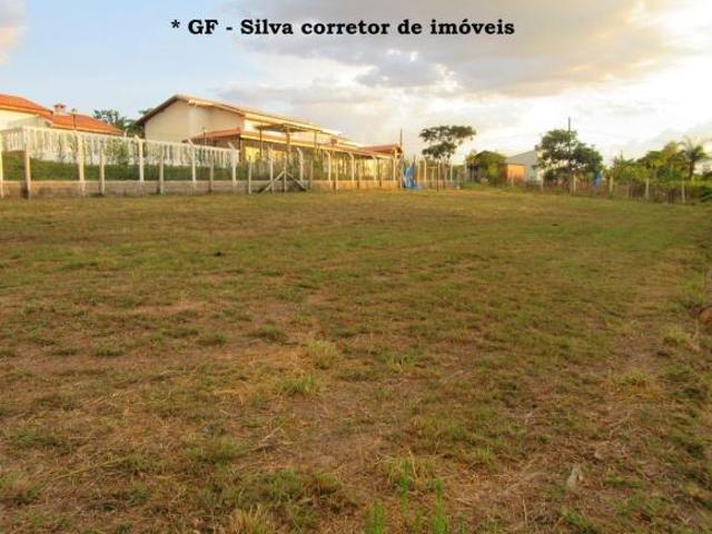 Terreno 1.000 m2 Escritura ótimo local Oportunidade água lúz Internet
