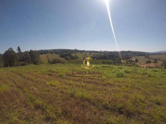 Terreno 1.000m² em condomínio fechado!