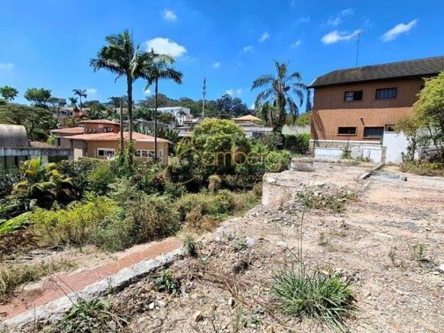 Terreno 1.259 m² à venda no Jardim Leonor Projeto diferenciado em localização nobre