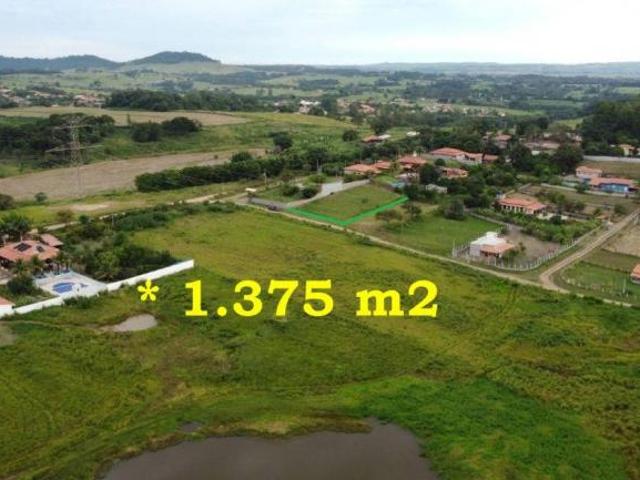 Terreno 1.375 m2 Vista p/ Lago Escritura próx cidade Internet água lúz