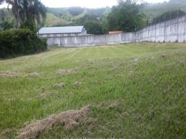 TERRENO 1.400m² A VENDA CONDOMÍNIO MIRANTE DO VALE JACAREÍ