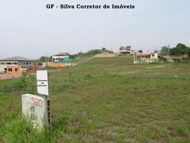 Terreno 1.895 m2 Escritura água lúz internet ! Oportunidade ótimo local