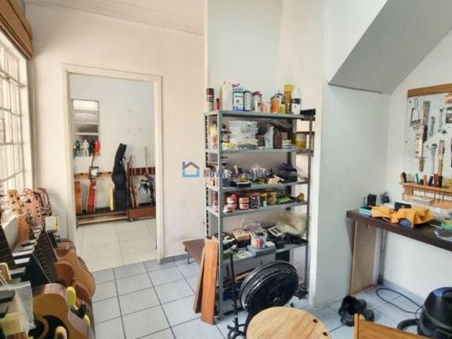 Terreno 240m² com 2 Casas Av. Afonso Mariano Fagundes, Saúde SP, a 30m do Metrô