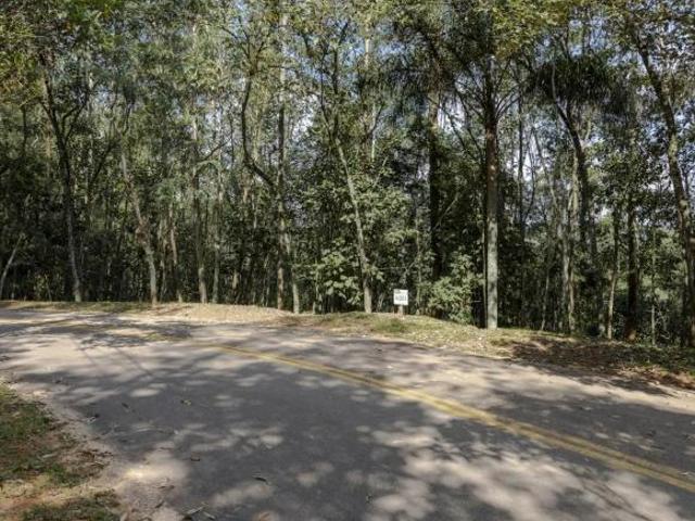 Terreno 2462m² à Venda no Condomínio Serra dos Cristais Cajamar, São Paulo