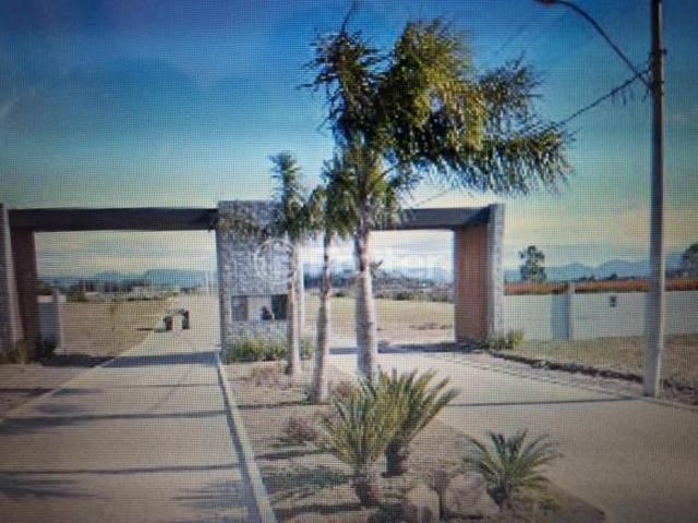 Terreno, 246 m², em Centro