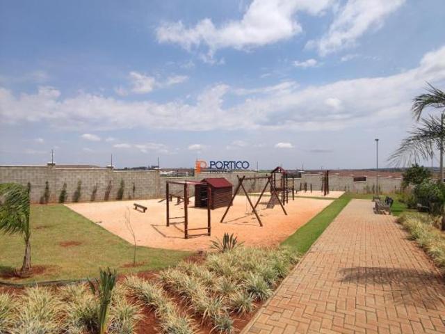 Terreno 200m² à venda no condomínio Terras Da Estância em Paulínia