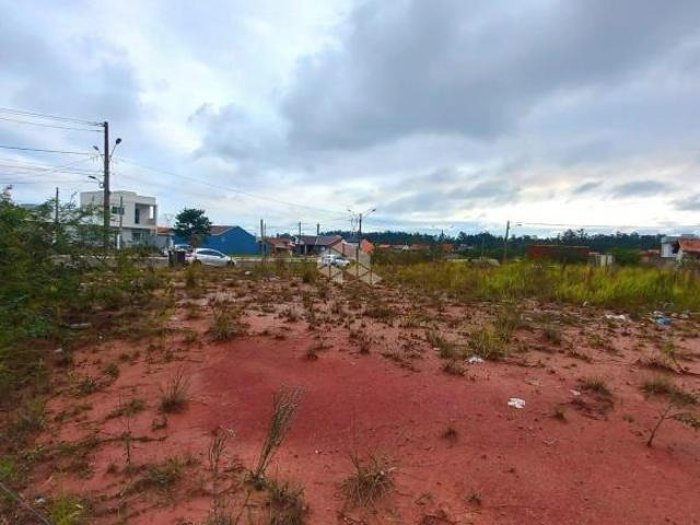 Terreno 200m² loteamento Paradises