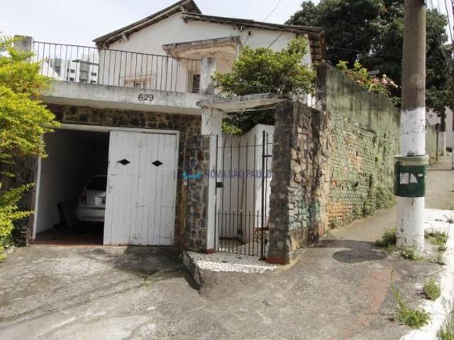 Terreno 218m² na Padre Machado Vila Gumercindo para Investidor