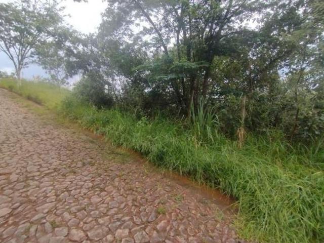 Terreno para venda em Vila Real, Sabará