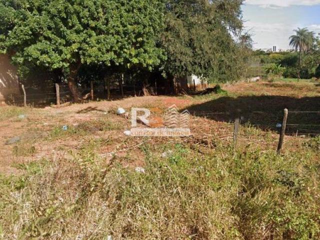 Terreno 2.142m², Setor Nordeste, asfalto, escriturado