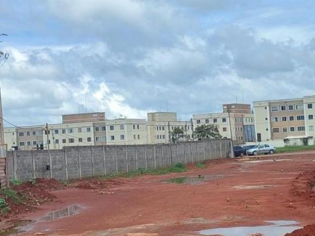 TERRENO 2.640 M² PLANO PARQUE ESPLANADA III