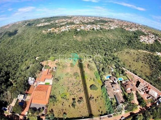 Terreno 2.700m2 Cond.Quintas da Alvorada