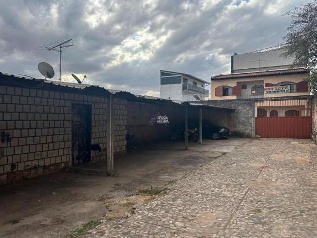 TERRENO 360M² RUA PÚBLICA LOCALIZAÇÃO PRIVILEGIADA TAGUATINGA NORTE