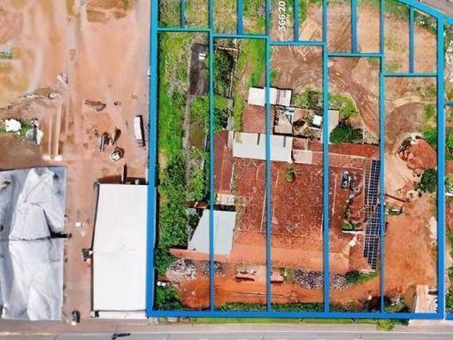 Terreno 366m² — Polo Industrial de Nerópolis/Nerópolis | Portal do Lago