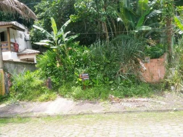 TERRENO 300m²