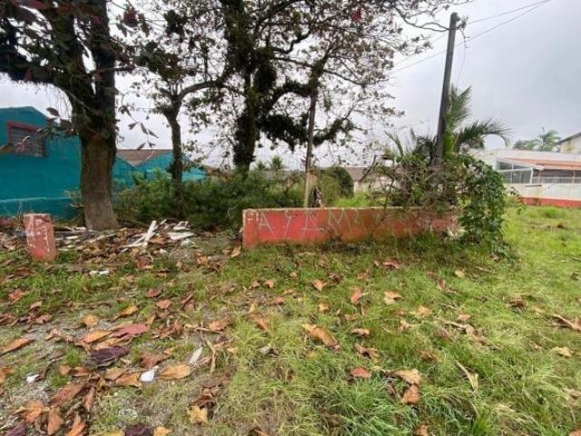 Terreno 333,25 m² Centro
