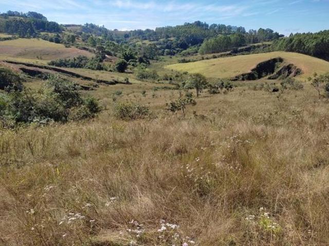 Terreno para venda em Morro do Ferro, Oliveira