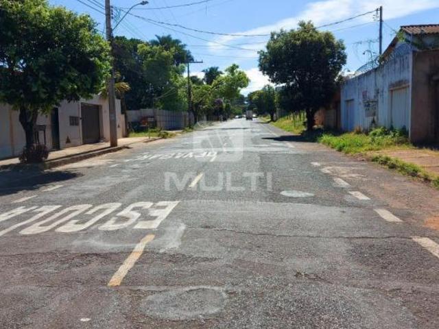 Terreno para venda em Jardim Brasília, Uberlândia