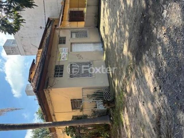 Terreno, 3 dormitórios, 8.8 m², em Mont Serrat