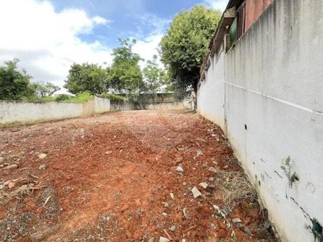 ️ TERRENO 444m² – PORTÃO – ZR3.1 – TESTADA 12m