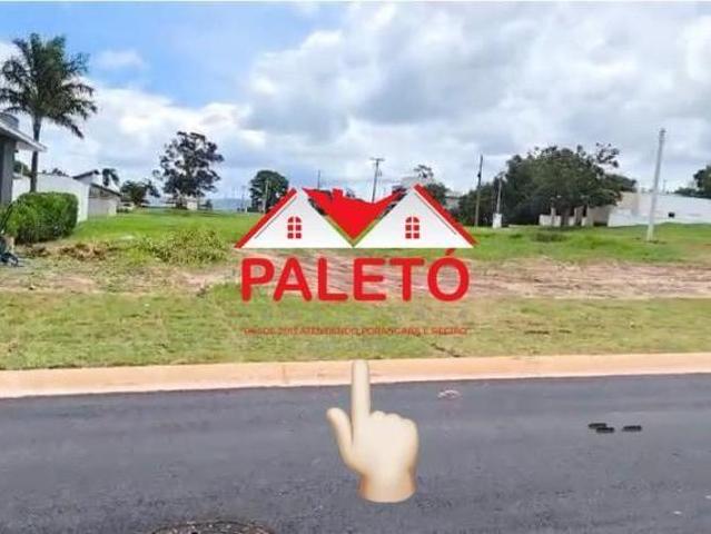 Terreno 450 m², frente asfalto a venda no Condomínio Ninho Verde II na cidade de Pardinho