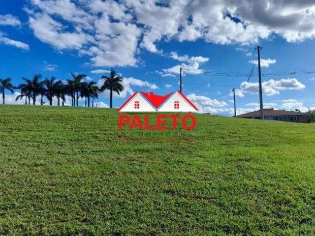 Terreno 450 m², próximo ao asfalto a venda no Condomínio Ninho Verde II na cidade de Pardinho
