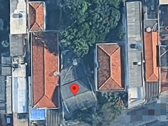 Terreno 400 m² com 2 Casas à Venda ao Lado da Av. Mutinga