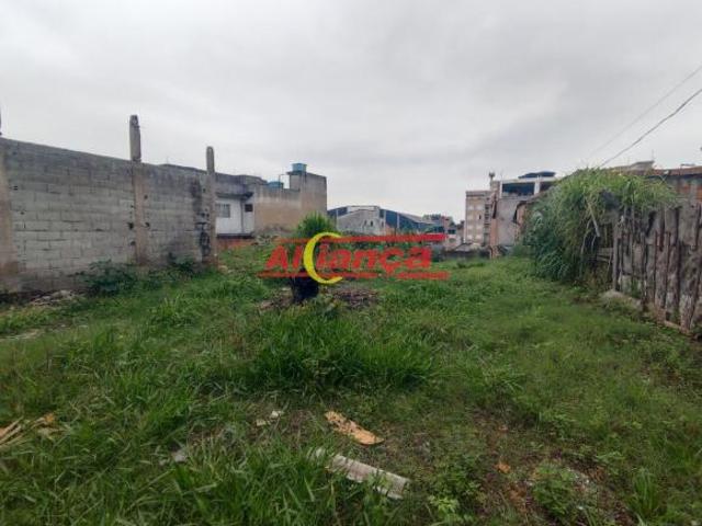 Terreno 425m² à venda no Jardim Silvestre