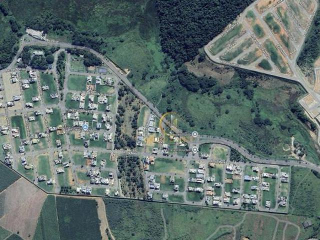 Terreno 540 m² topografia ótima a venda em condomínio de Caçapava!