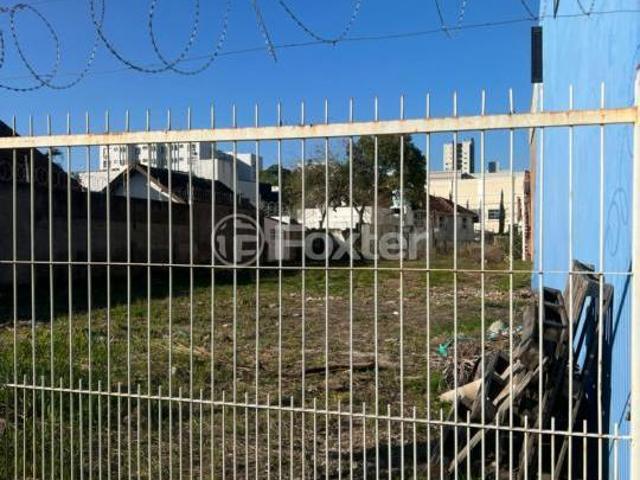 Terreno, 546 m², em Centro