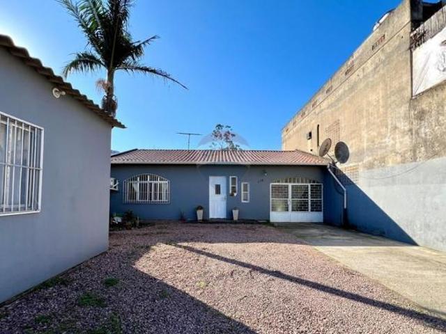 Terreno 550m² com 2 Casas com 2 dormitórios cada e Piscina no Bairro Nossa Senhora das Graças em Can