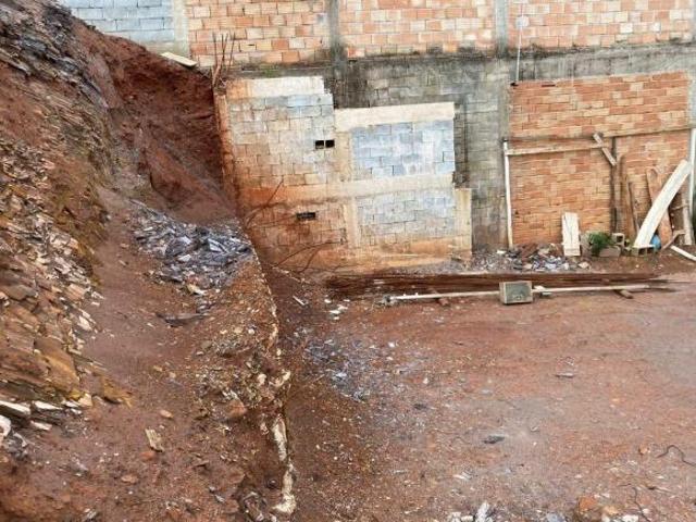 Terreno para venda em Vila Real, Sabará