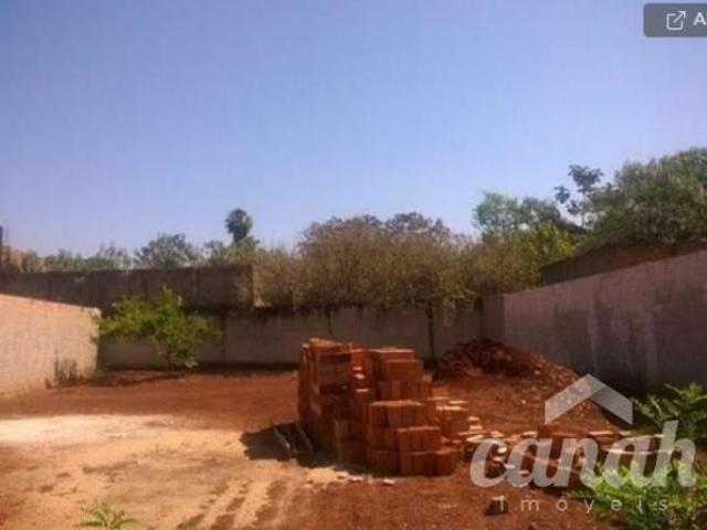 Terreno 580m² murado c/ Portão, água e Luz no Jardim Itaú