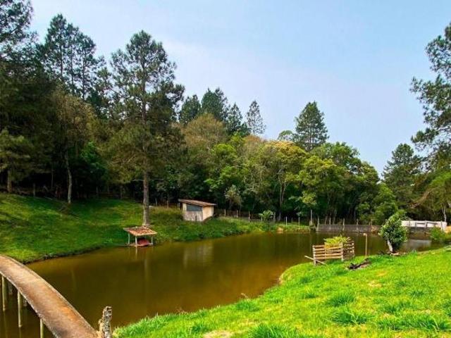 Terreno 500m² em Ibiúna: Perfeito para construir a passos do centro