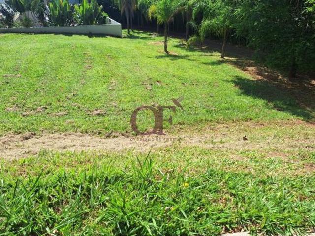 Terreno 515 m² com declive no Condomínio Reserva da Serra – Jundiaí/SP