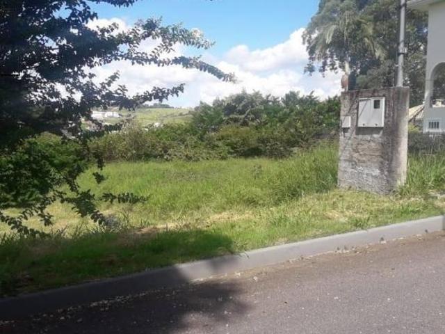 TERRENO 690,30 M² CONDOMÍNIO SANTA HELENA III !