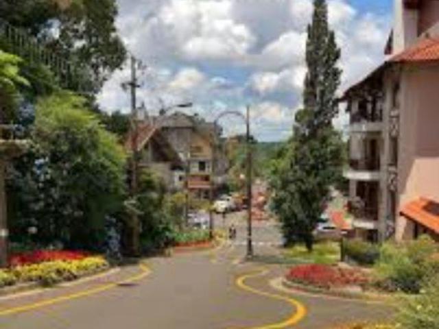 Terreno 600M² no condominio Morada Da Serra