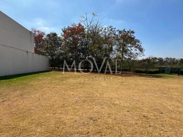 Terreno 711 m² no Jardim do Golfe III São José dos Campos SP