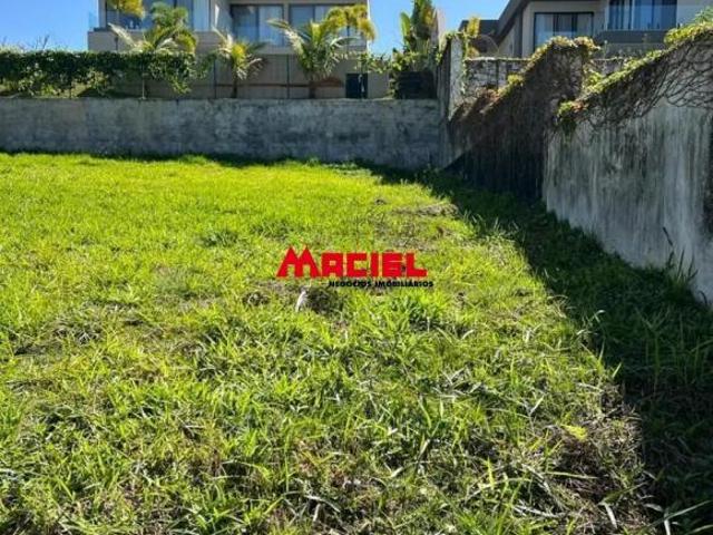 Terreno 720 m² no Reserva do Paratehy Norte Aceita permuta de Apto até R$ 850 mil
