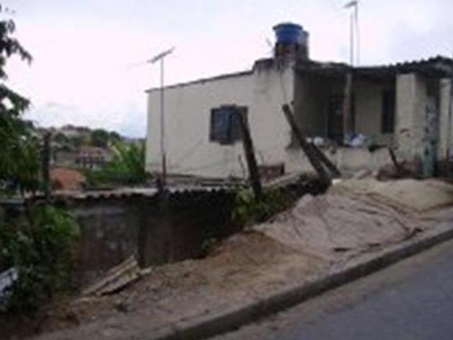 Terreno para venda em Conjunto Paulo VI, Belo Horizonte