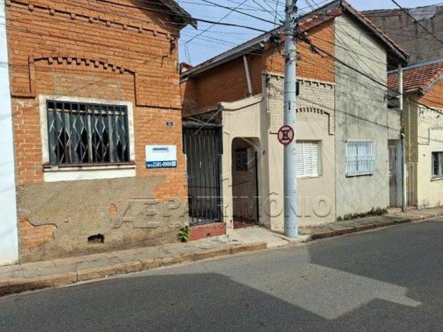 Terreno 81,00 M² com casa para demolição Assis