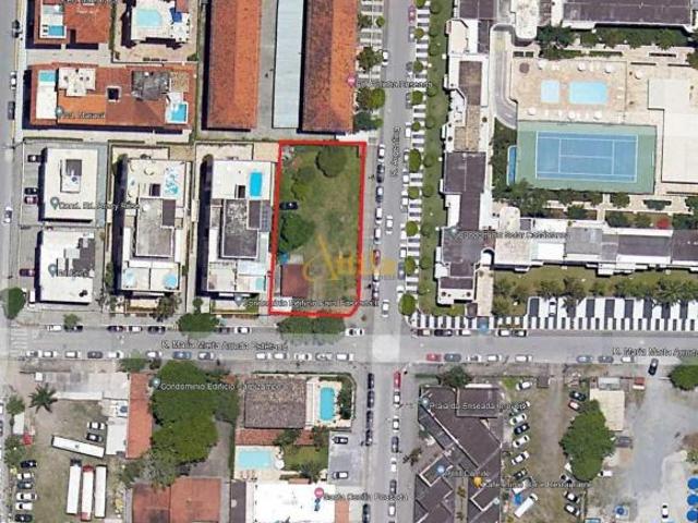 Terreno 821m², 100mts praia da Enseada