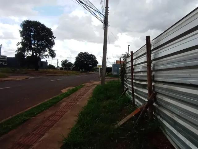 Terreno 900 m² Três frente duas esquinas Vila Nascente