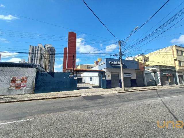 Terreno/Área no Centro de 300 m²