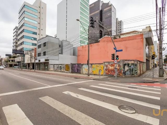 Terreno/Área no Centro de 325 m²