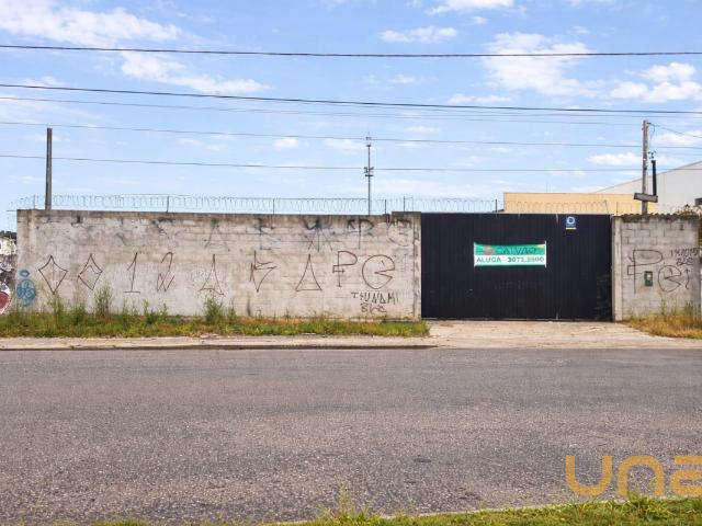 Terreno/Área no Orleans de 3292 m²