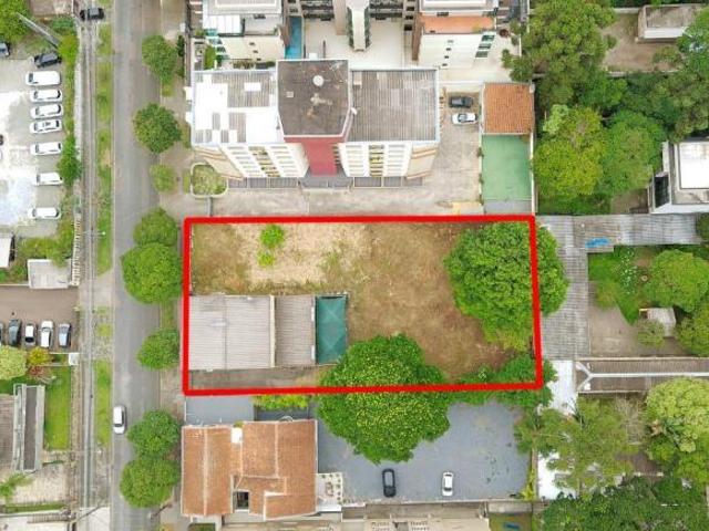 Terreno/Área no SÃO FRANCISCO com 1.439,10m²