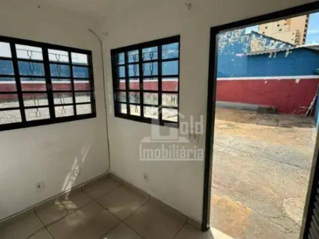 Terreno/Estacionamento para alugar por R$ 0/mês Centro Ribeirão Preto/SP
